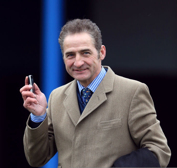 Richard Rowe Profile as Horse Trainer - Daily Richard Rowe Horse Racing ...