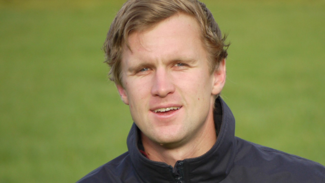 Tom Ward Profile as Horse Trainer - Daily Tom Ward Horse Racing Stat